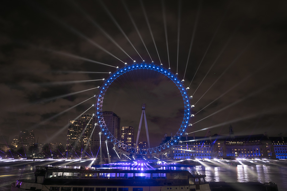 London’s New Year Eve show powered by LumenRadio’s Wireless DMX ...